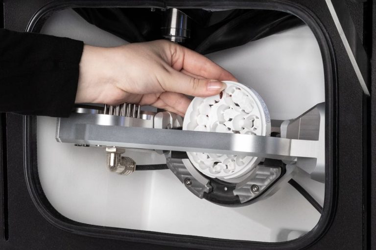 Vhf E5 Dental Milling Machines | MediMatch Dental Laboratory