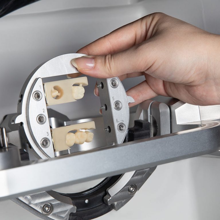 Vhf E5 Dental Milling Machines | MediMatch Dental Laboratory